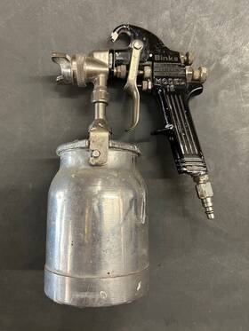 BINKS MODEL-18 Spray Gun Cup Body